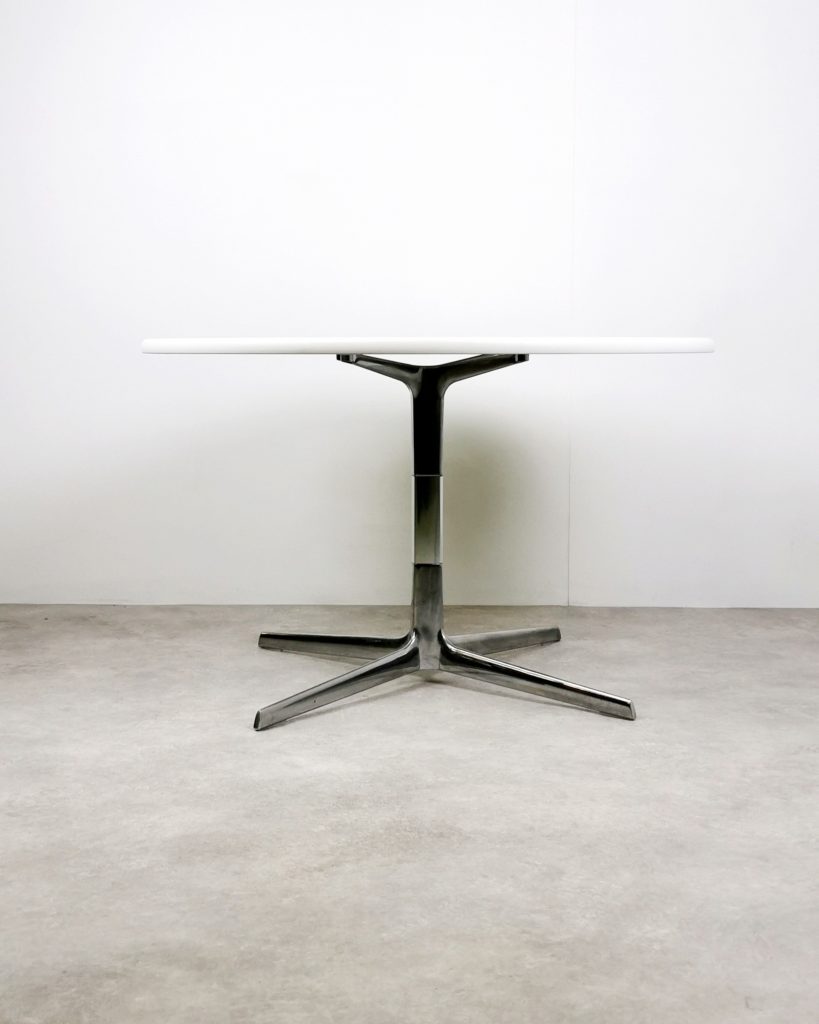 Tafels – Used Design Shop